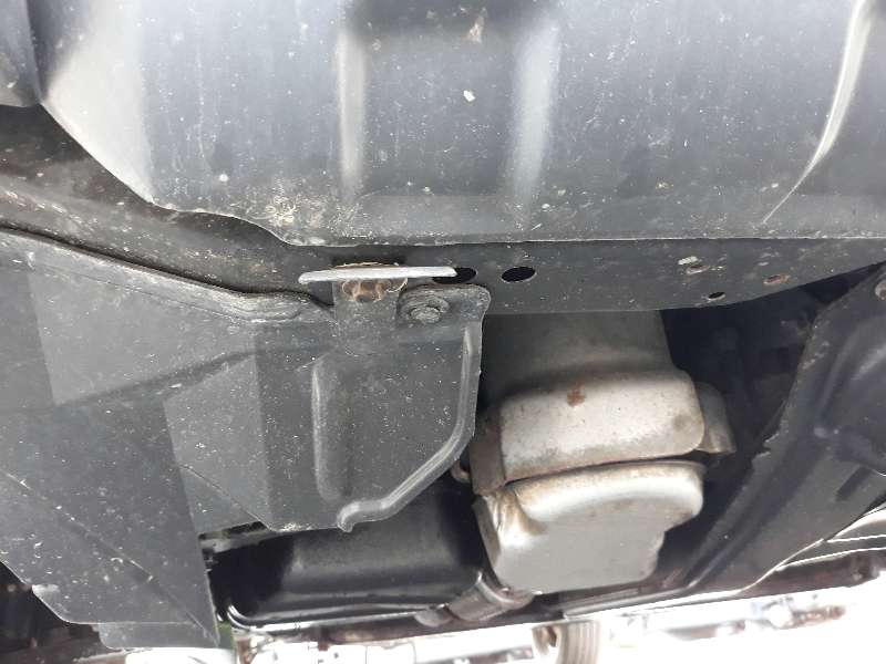 Nissan X-Trail original Stoßstange Stossfänger vorn DS2 Grün Bj.2001